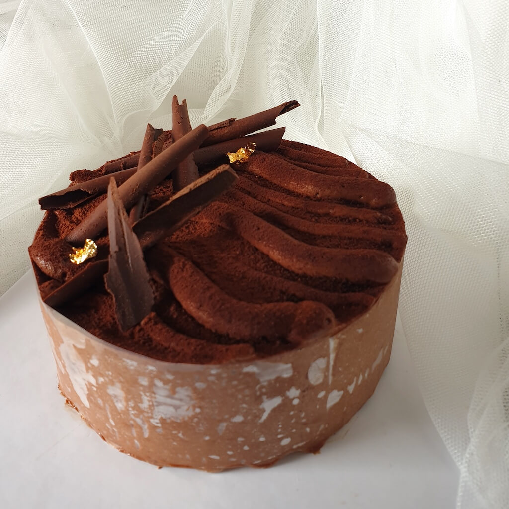 Mystery Dark Choco Cake | Cake Delivery in KL - YuBake