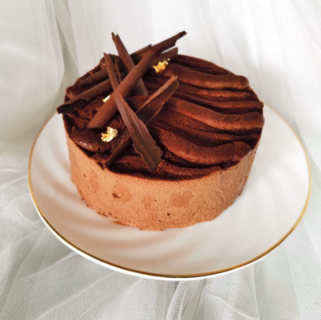 Mystery Dark Choco Cake | Cake Delivery in KL - YuBake