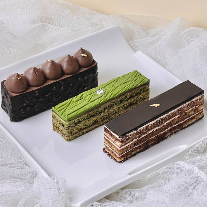Chocolate Dessert Box | Slice Cake Delivery in KL - YuBake