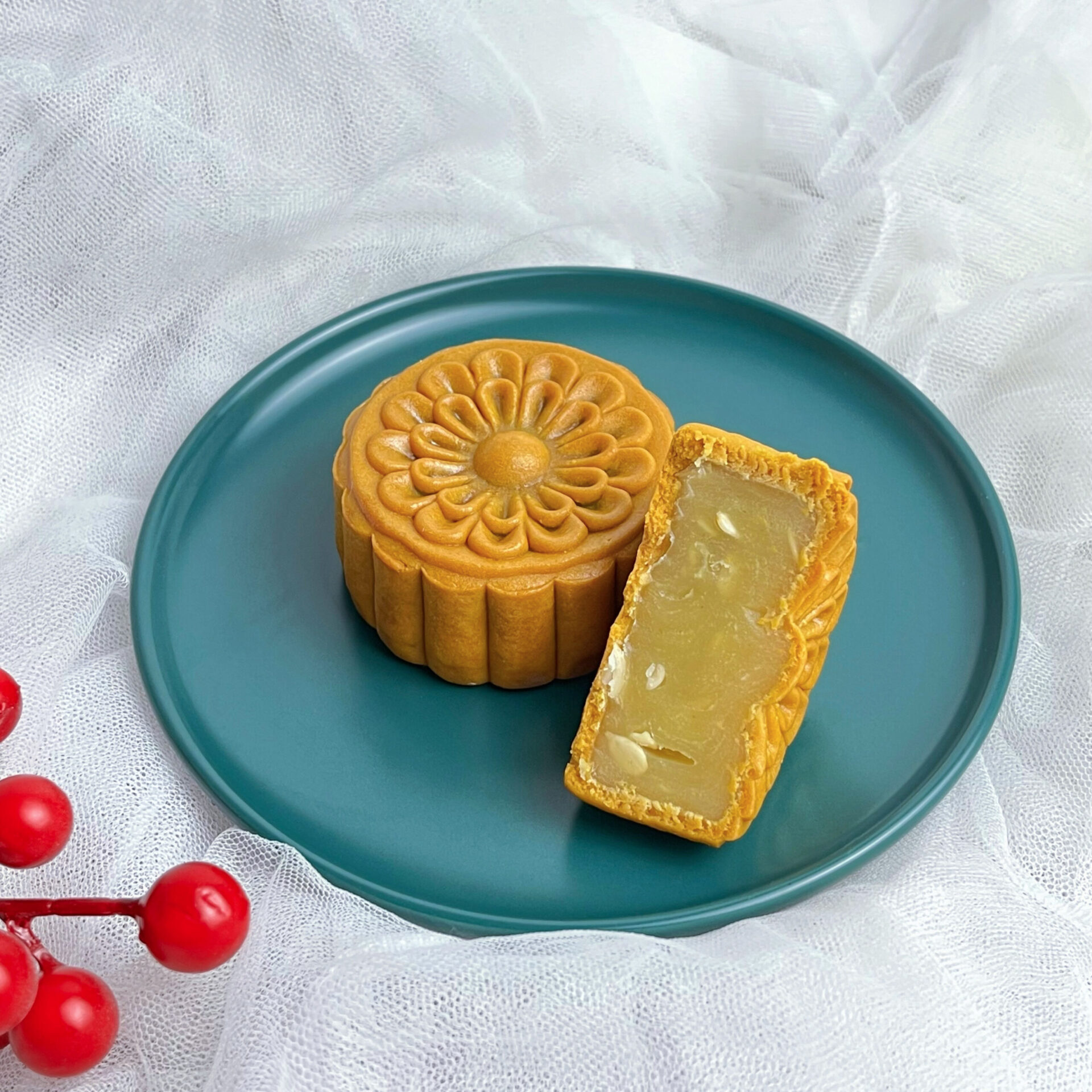 (mini) Less Sugar White Lotus Mooncake 迷你少糖白莲蓉月饼 - YuBake