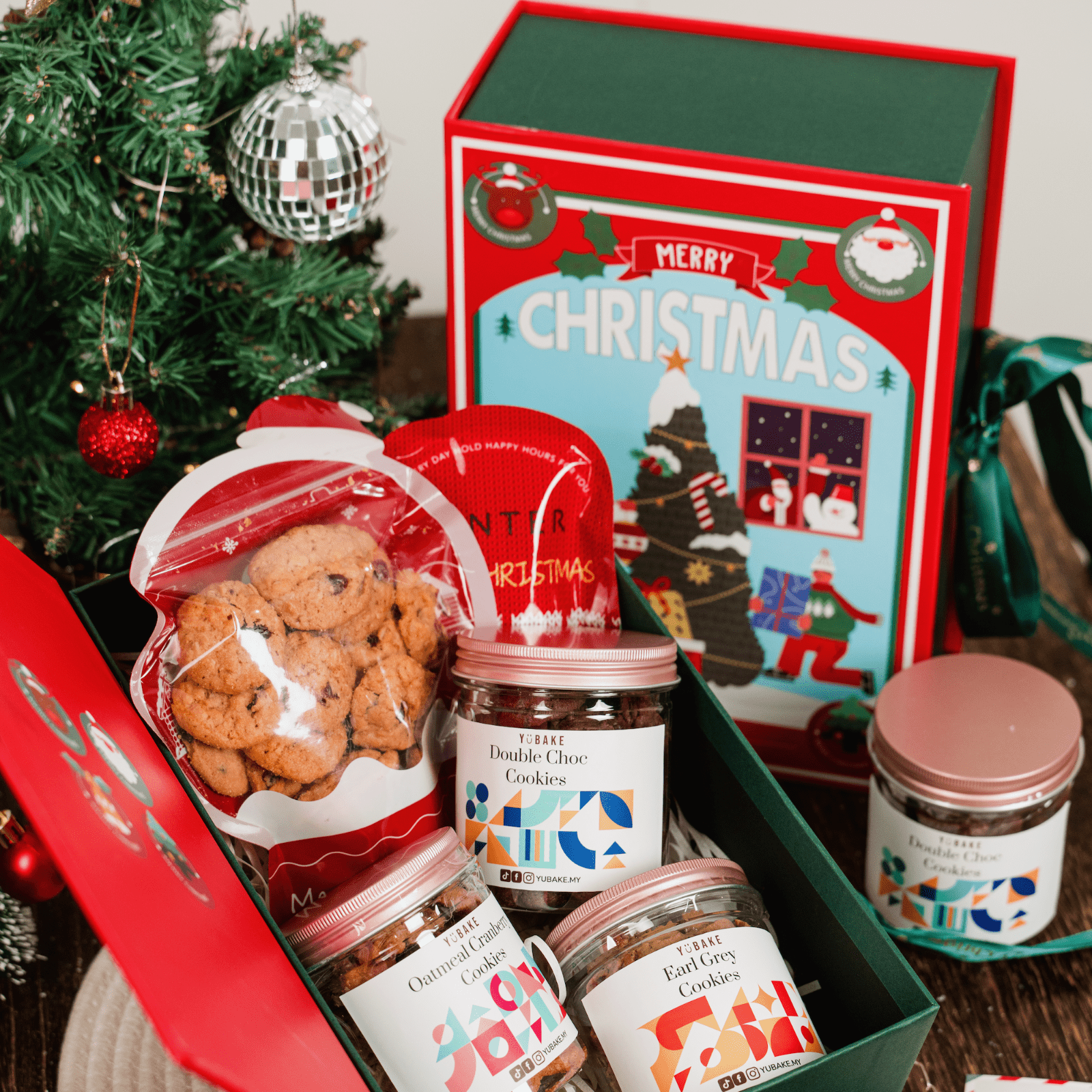Premium BIG Box mini Cookies Xmas Set - Delivery in KL - YuBake