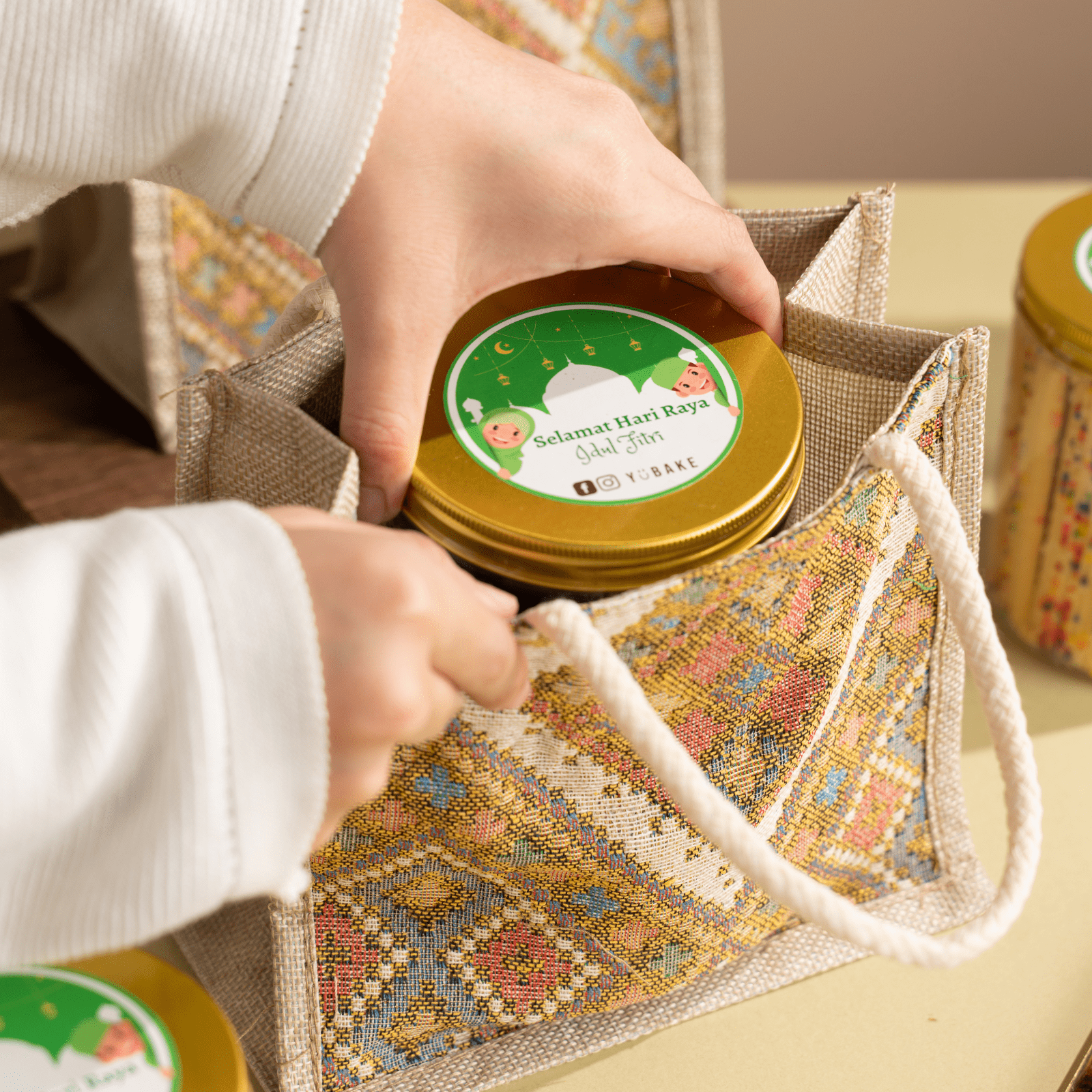 Seri Cahaya Raya Gift Set - Hari Raya Festival - YuBake