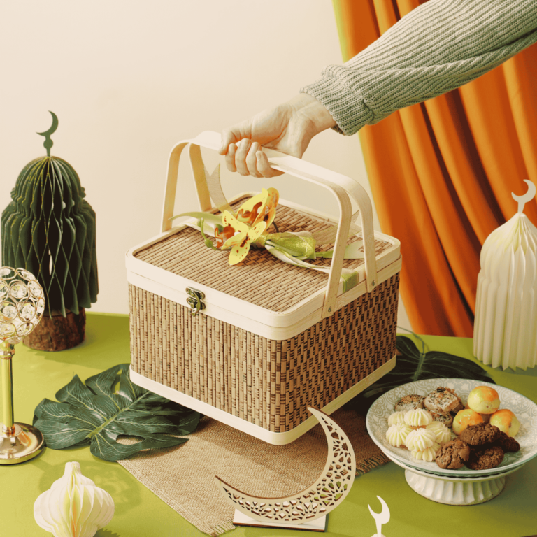 Gembira Raya Premium Basket Gift Set - Raya Festival - YuBake